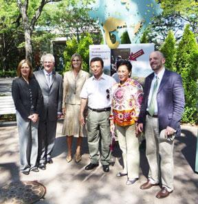 Madagascar president visits Bronx Zoo Madagascar exhibit – Bronx Times