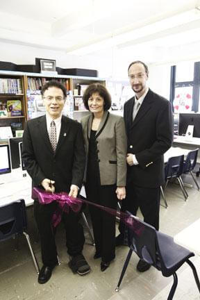 Vacca, P.S. 10 principal cut technology ribbon – Bronx Times