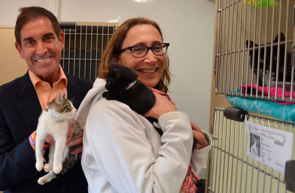 Klein & ACC Launch Bronx Mobile Adoption Center – Bronx Times