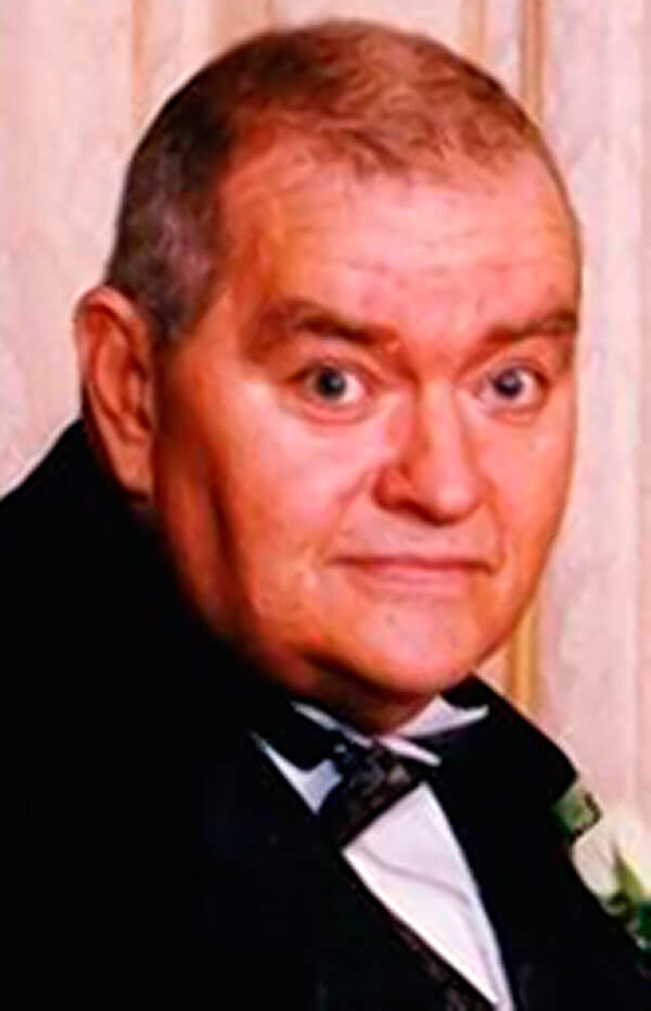 Bronx Times ‘Pipe Dreams’ columnist Bob Connolly dead at 73 – Bronx Times