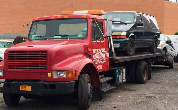Local Automotive Company Tows for Free on New Year’s Eve – Bronx Times