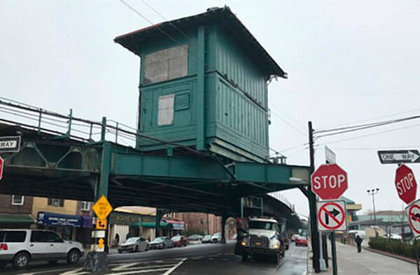 MTA to address rotting IRT 6 train signal house – Bronx Times