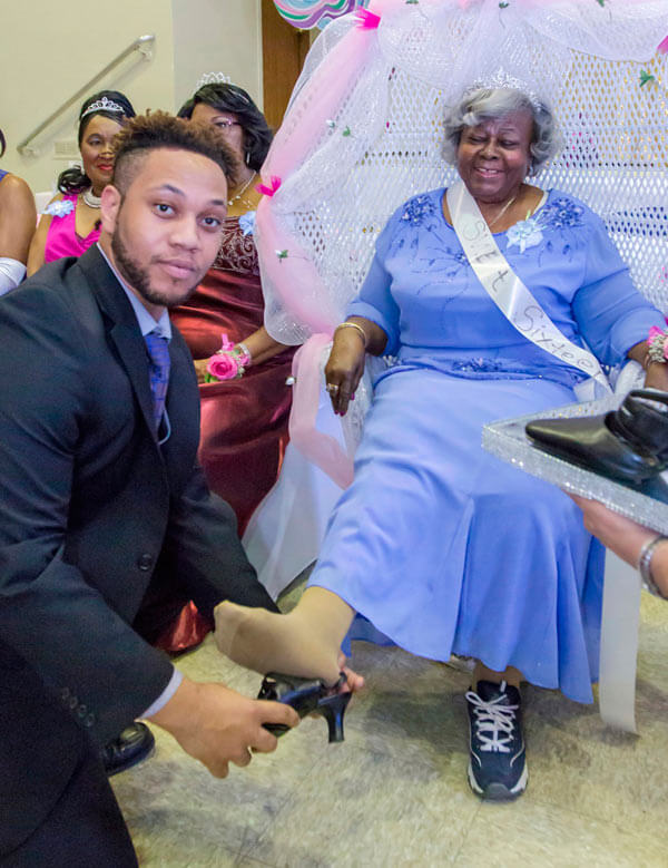 Boston Secor Elders Enjoy Sweet 16 Gala – Bronx Times