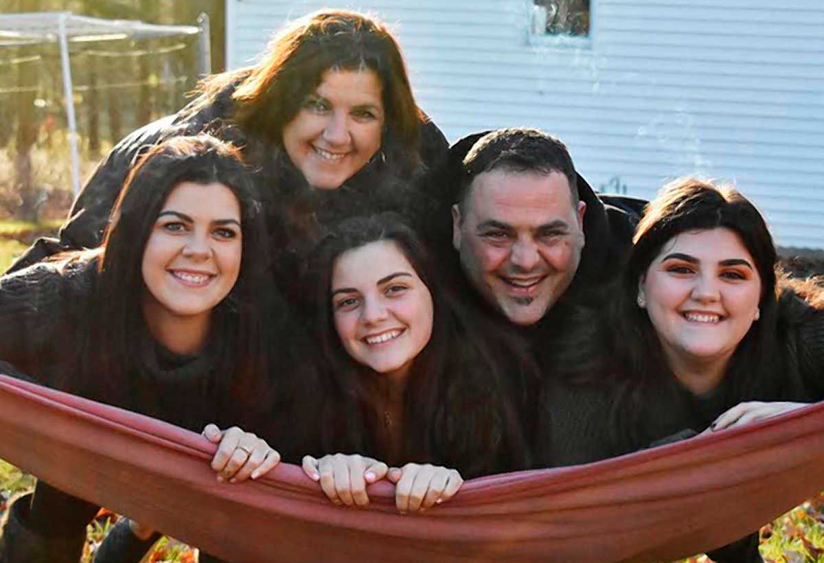 CB10 approves local honor/Pelham Bay street to carry Michele Muccio’s ...