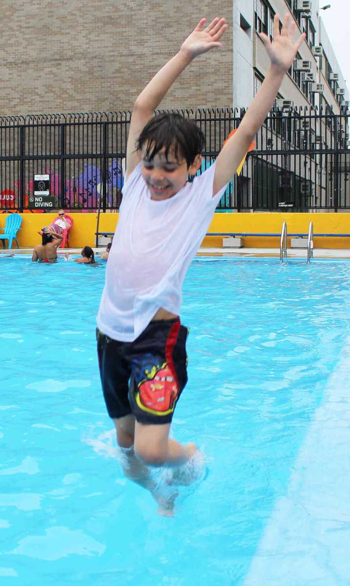 Cool Pools NYC pilot program goes to Mapes Pool – Bronx Times