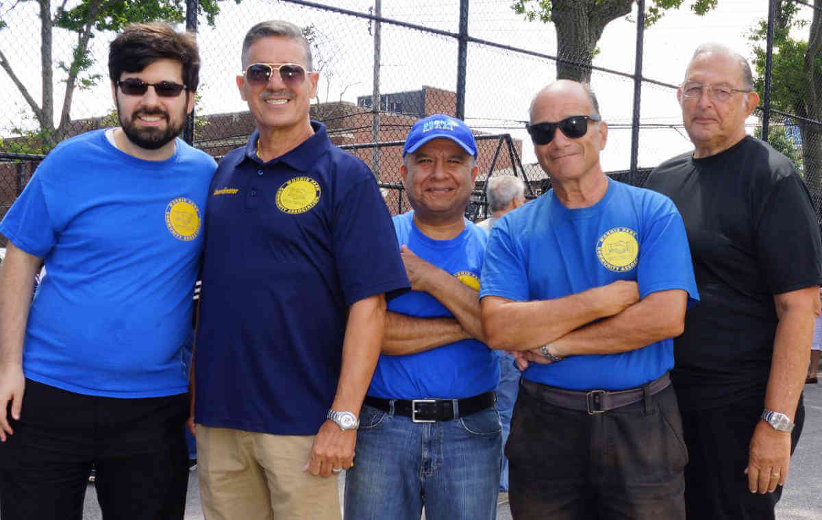 Biaggi Hosts End of Summer Celebration – Bronx Times
