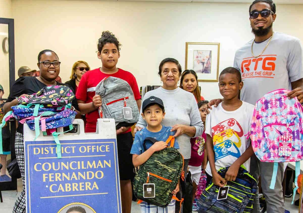 Cabrera Hosts Back to School Giveaway – Bronx Times