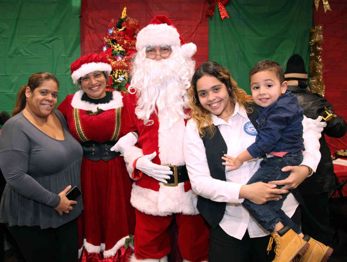 Annual Christmas party held at Lincoln Hospital – Bronx Times