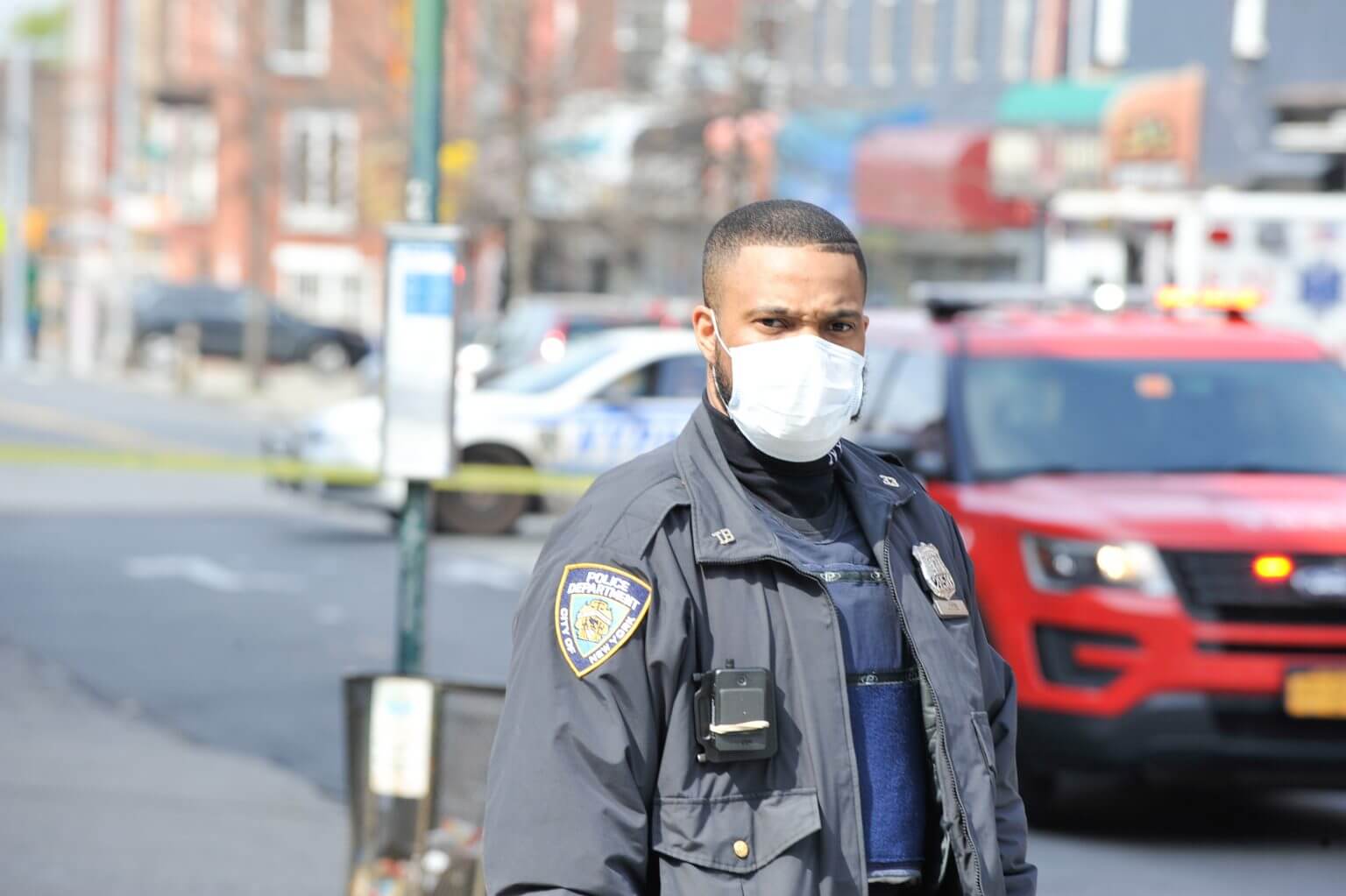 Coronavirus sidelines nearly 20% of NYPD force; auxiliary cop dies of ...
