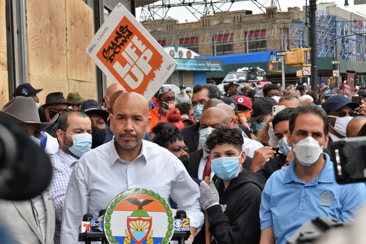 PHOTOS: Local leaders push for ‘peaceful protests’ on Fordham Road ...