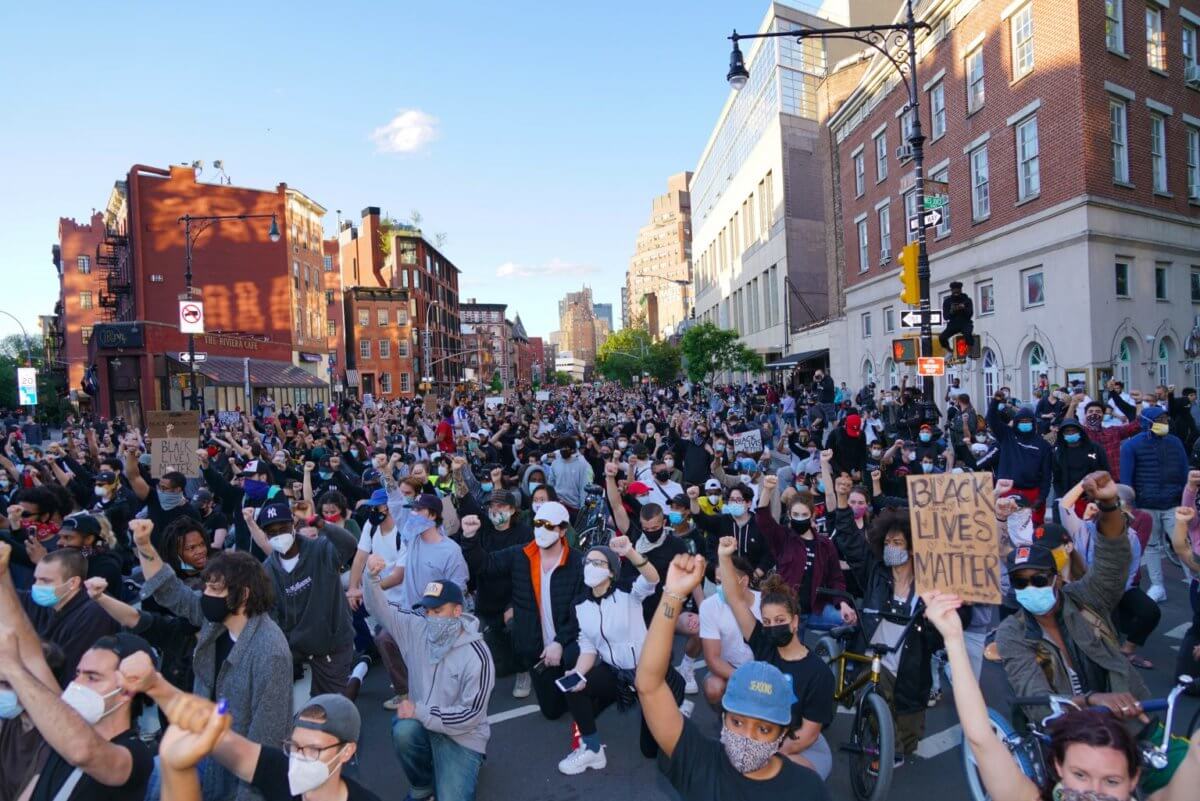 Sunday evening protests in NYC bring some clashes among the calm ...