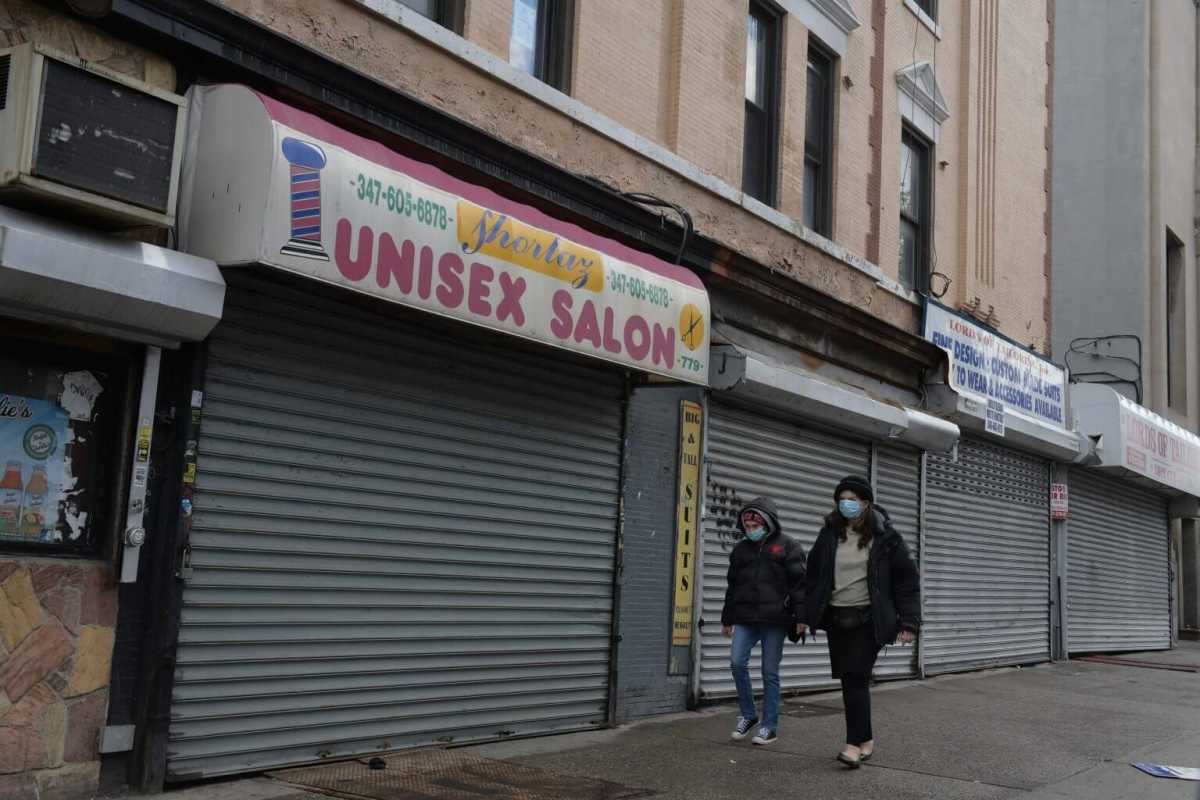 Mayor extends Open Storefronts initiative until next fall – Bronx Times