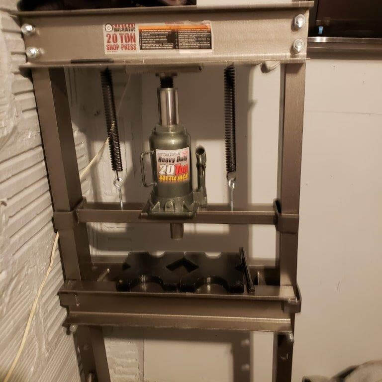 West Bronx man charged after search uncovers lethal mix of drugs in his ...