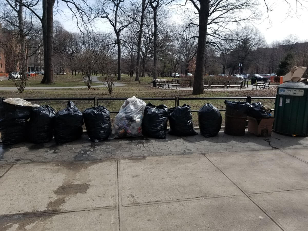 Pelham Parkway overflowing with trash following cuts to NYC Parks ...