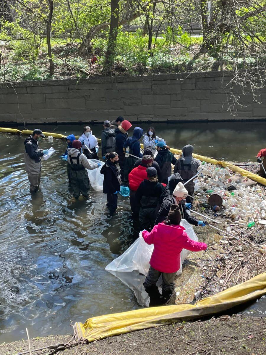 Bronx River trash clean up event – Bronx Times