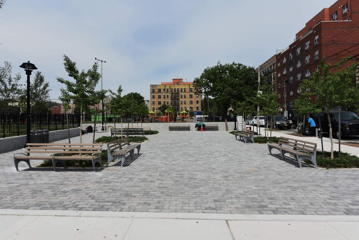 Parks cuts the ribbon on $12.5 M renovation of Mapes Ballfield – Bronx ...