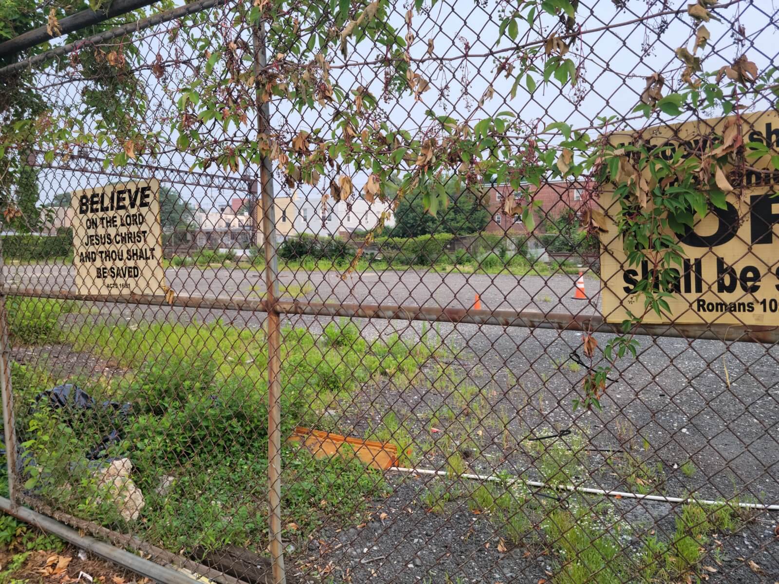 Column: A tale of 3 homeless shelters or the end of Westchester Square ...