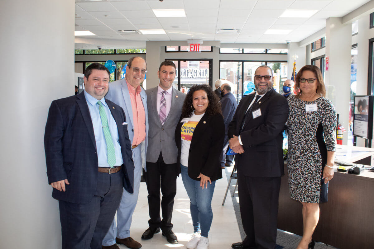 Ridgewood Savings Bank opens new Norwood branch – Bronx Times