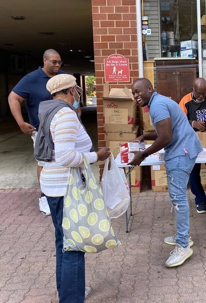 SNAPSHOTS | Kevin Riley to continue community work – Bronx Times