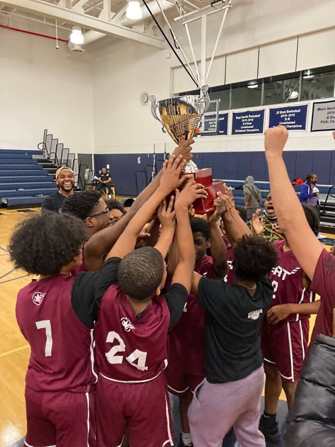 Promising NYC ballers make shots, memories in KIPP basketball ...