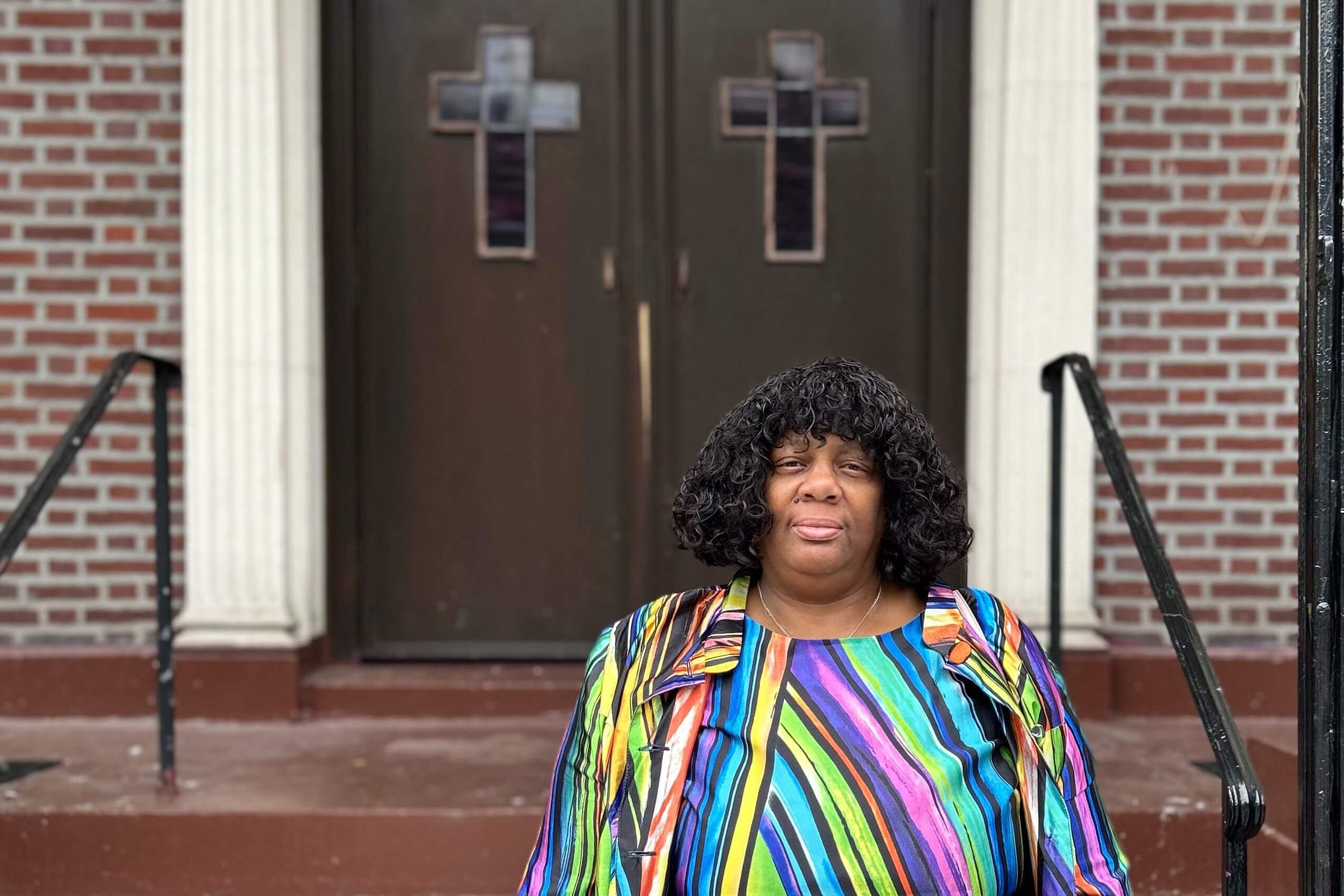 Twin Parks fire survivor says city told her to leave hotel – Bronx Times