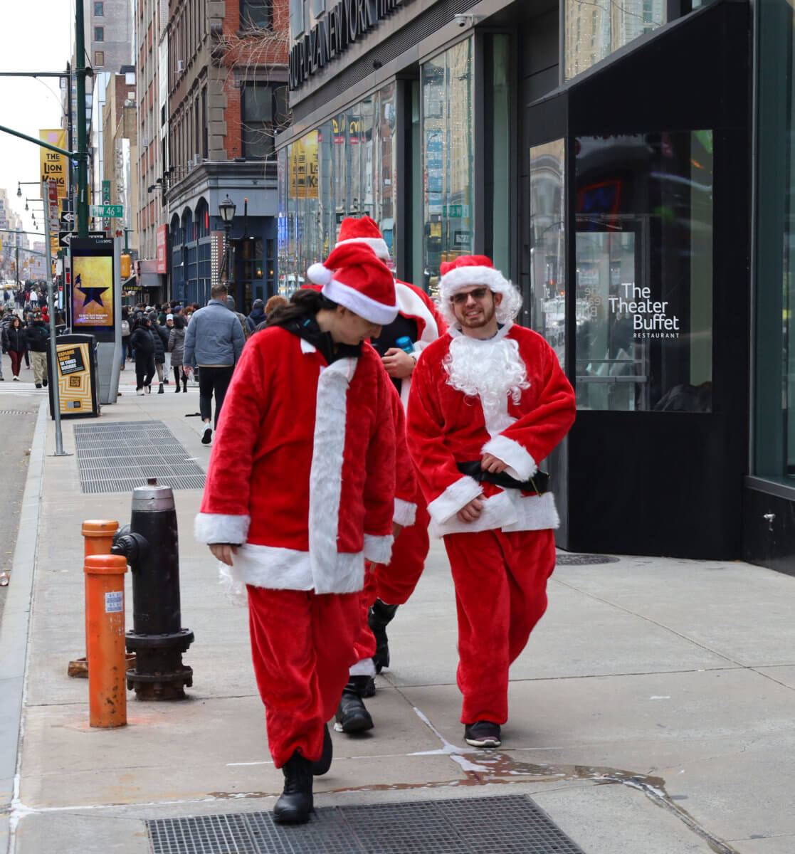 Santa Claus is coming to town — and he’s thirsty – Bronx Times