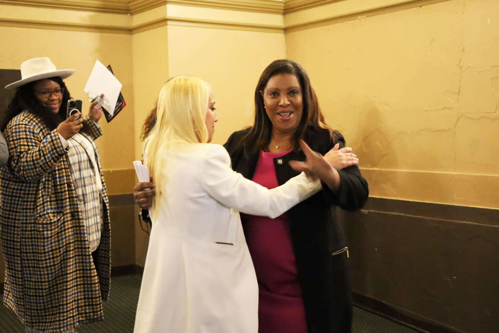 PHOTOS | Ex-CB7 District Manager Ischia Bravo is sworn in as first ...