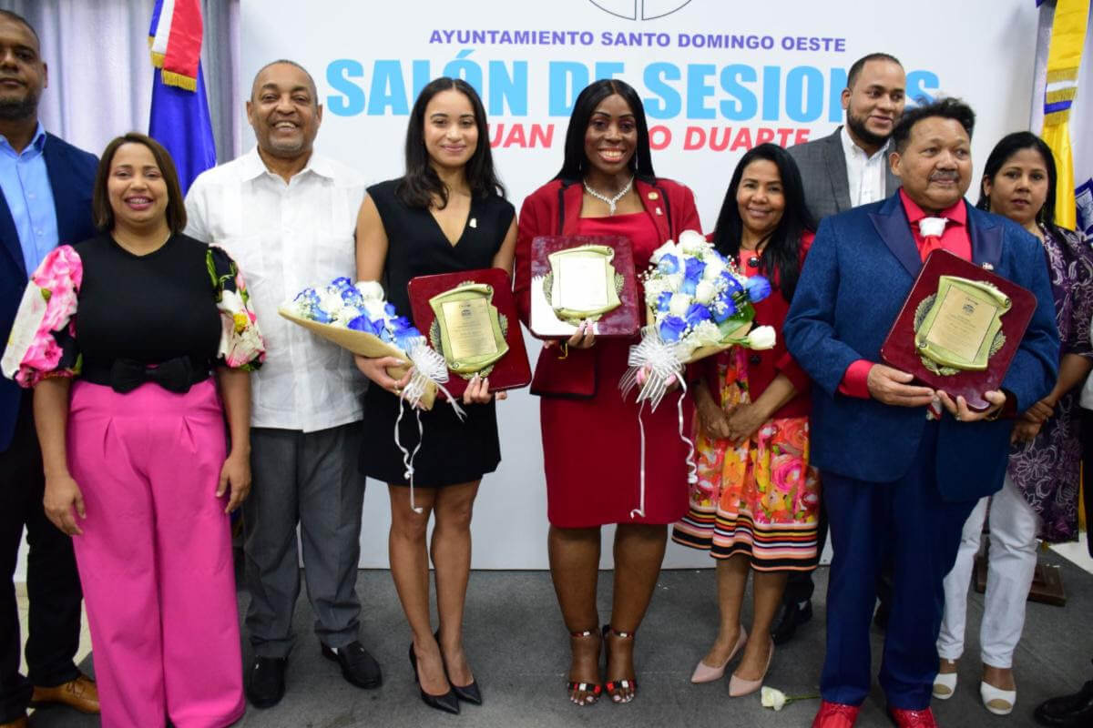 Celebrities News | Page 10 of 35 | amNewYork