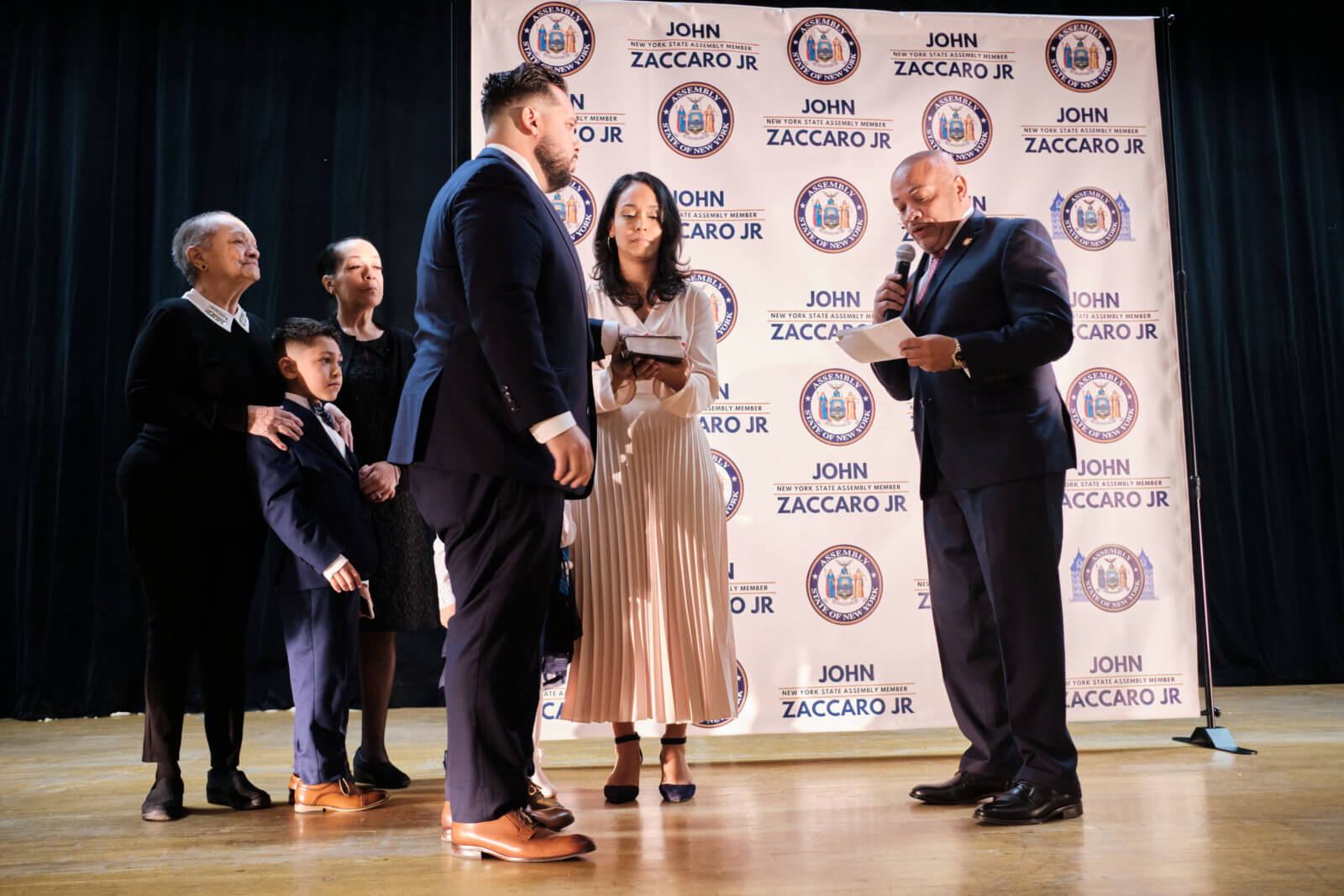 PHOTOS | Zaccaro Jr. sworn into East Bronx Assembly seat at Jacobi ...