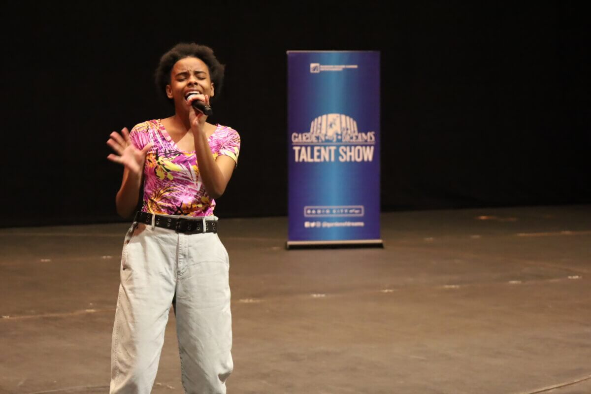 Radio City Music Hall, MSG make dreams come true for Bronx teens ...