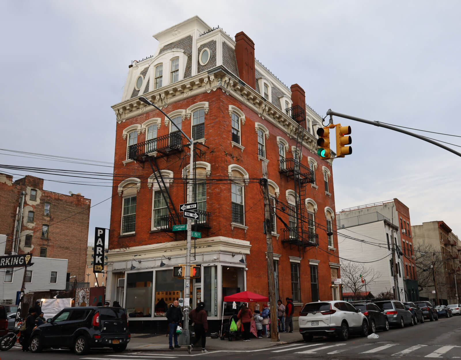 PHOTOS | ‘Everyday Bronx’ captures borough life at Bronx Documentary ...