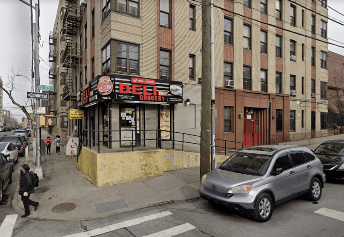 3 Bronx high schools awarded accreditation – Bronx Times