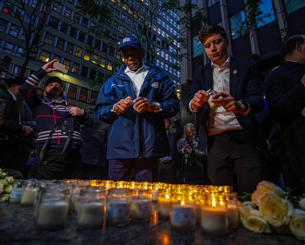 Bronx Jewish Center holds vigil for Israel in response to Hamas attacks ...