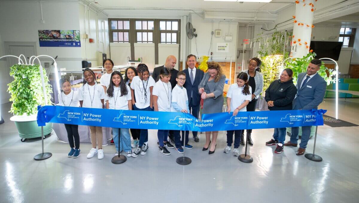 New green classroom brings hydroponic lab to The Bilingual School in ...
