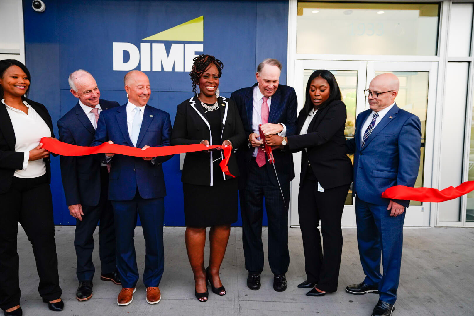 Dime Bank opens new location in Soundview – Bronx Times