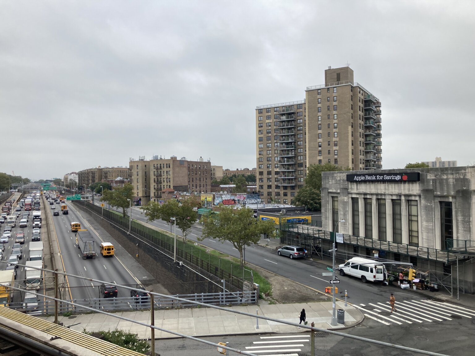 Feds Announce 150 Million For New Bus Pedestrian And Cyclist Lanes On