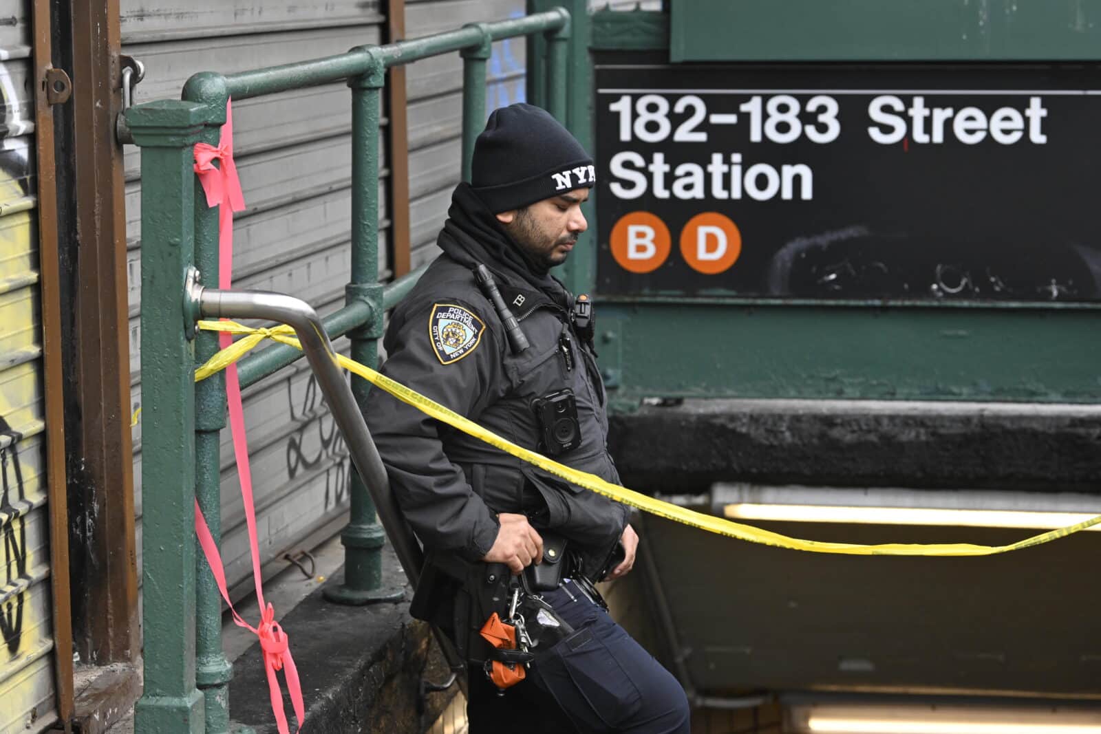 Three suspects cuffed in straphanger’s killing on Bronx subway: NYPD ...