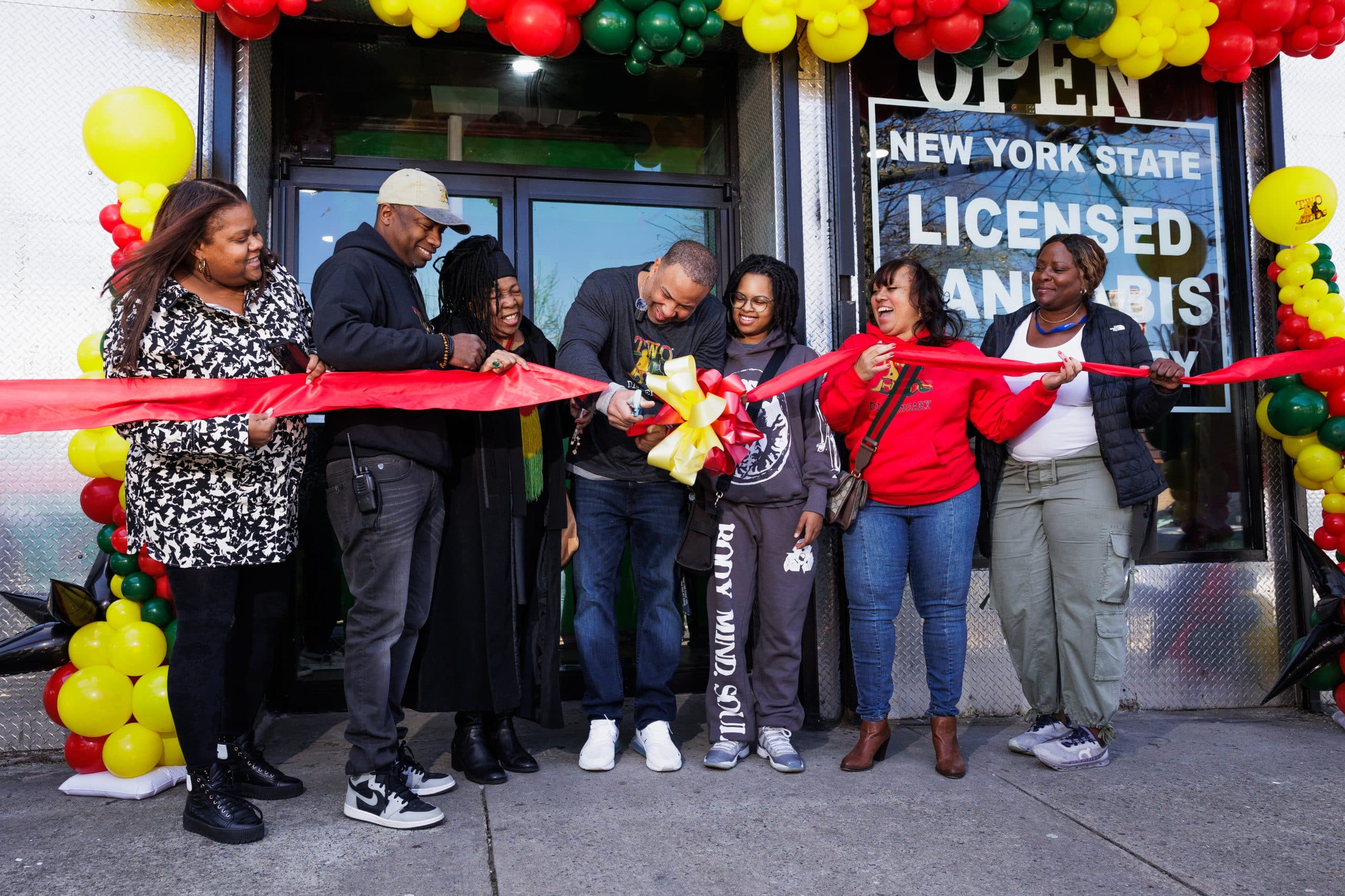 Brothers open the Bronx’s first Jamaican-owned cannabis dispensary in ...