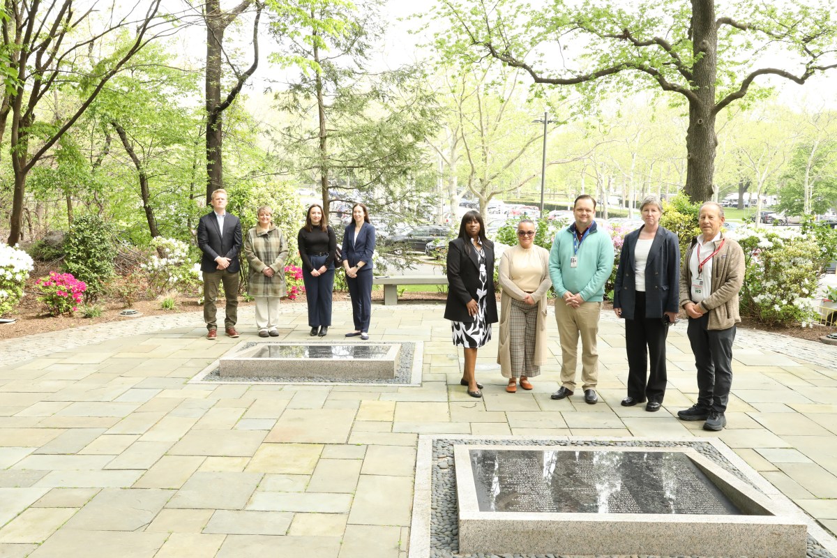 9/11 Memorial and Museum president visits NYC Health + Hospitals/Jacobi ...