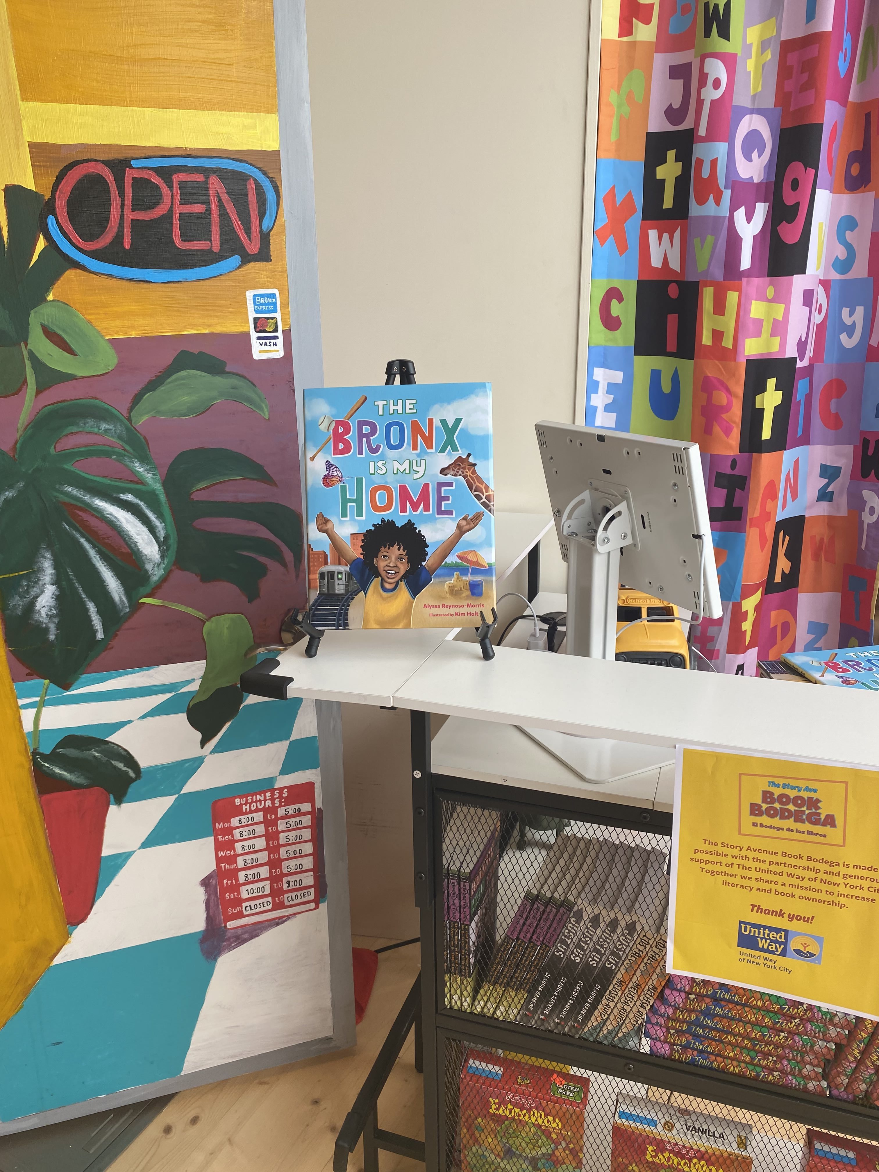 Bronx Children’s Museum unveils ‘The Book Bodega,’ borough’s first ...