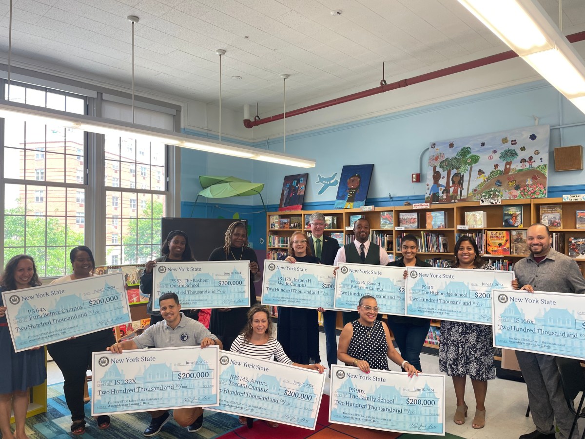 Dais presents $2 million to District 9 schools – Bronx Times