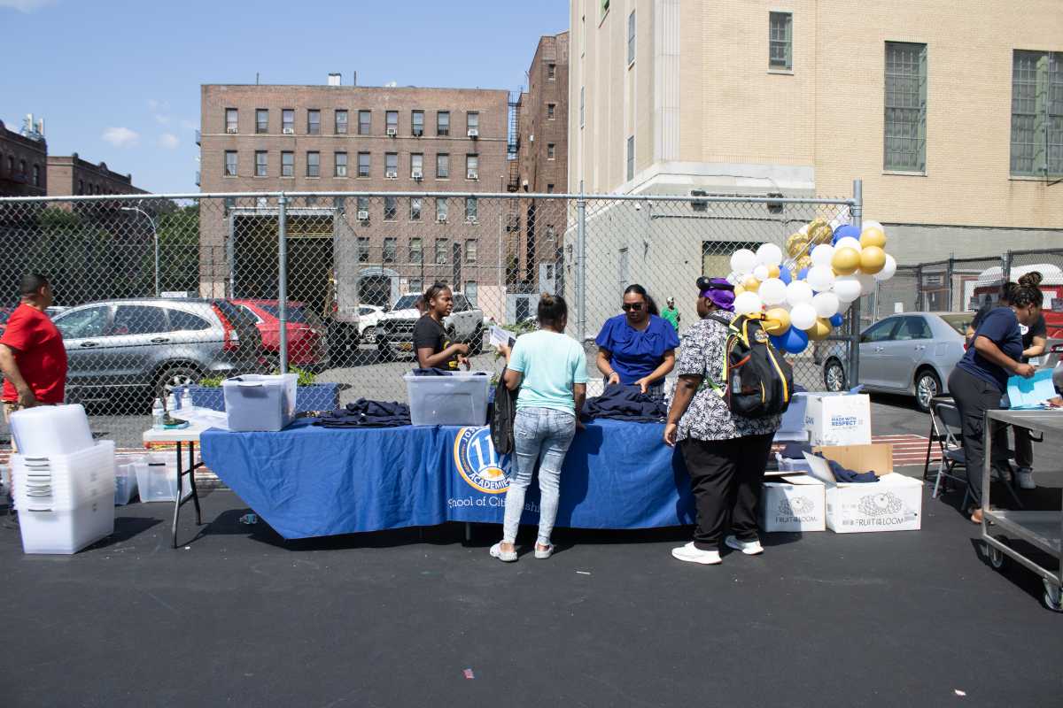 Joseph H. Wade Academies holds back-to-school event – Bronx Times