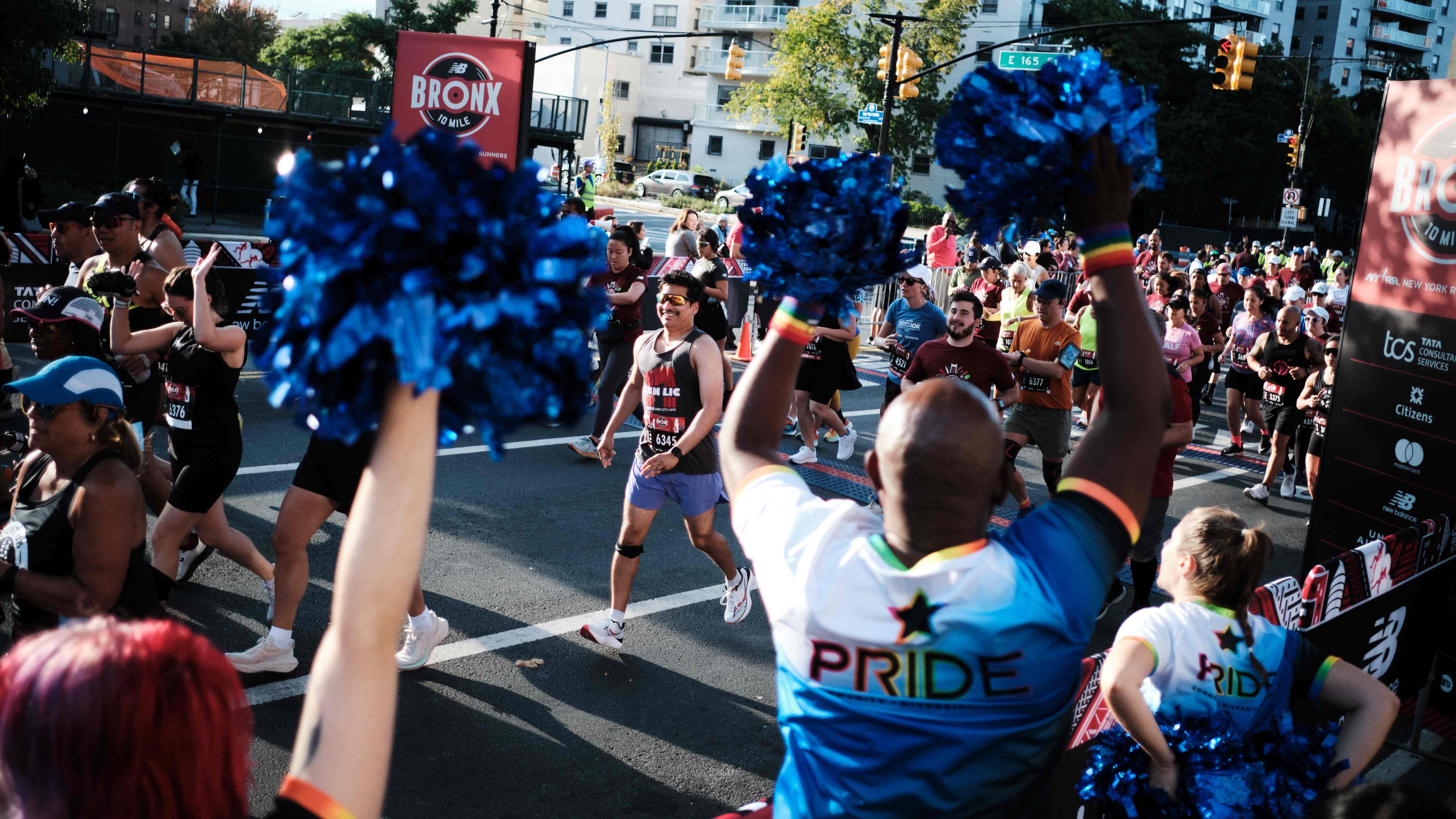 Bronx 10 Mile brings over 12,000 runners to the streets, showcases ...