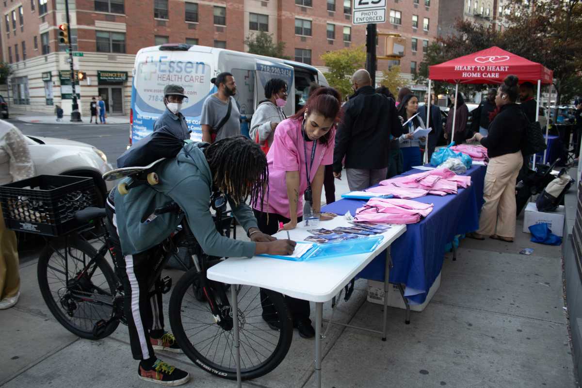 Essen Health Care hosts free breast cancer screening event – Bronx Times