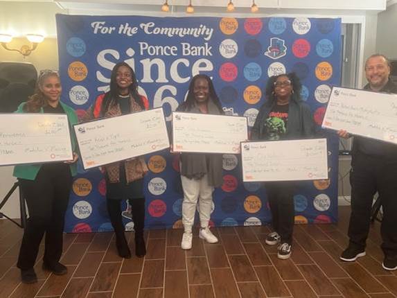 Local small business owners and entrepreneurs complete Ponce Bank’s ...