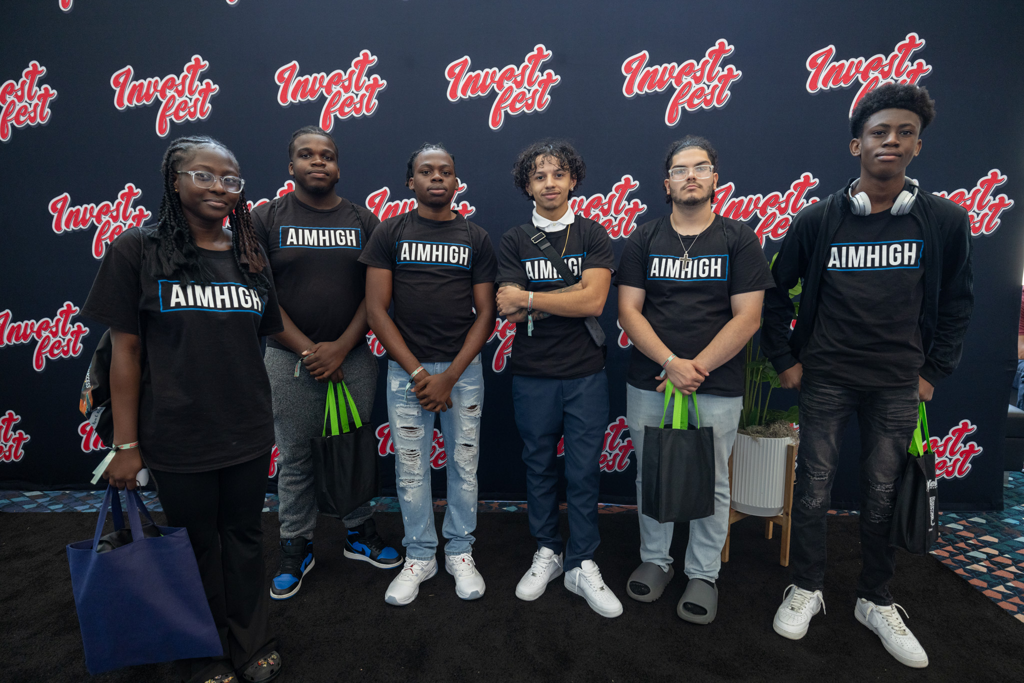 CM Riley, Roads to Success and AIMHIGH sponsoring 40 Bronx youths to ...