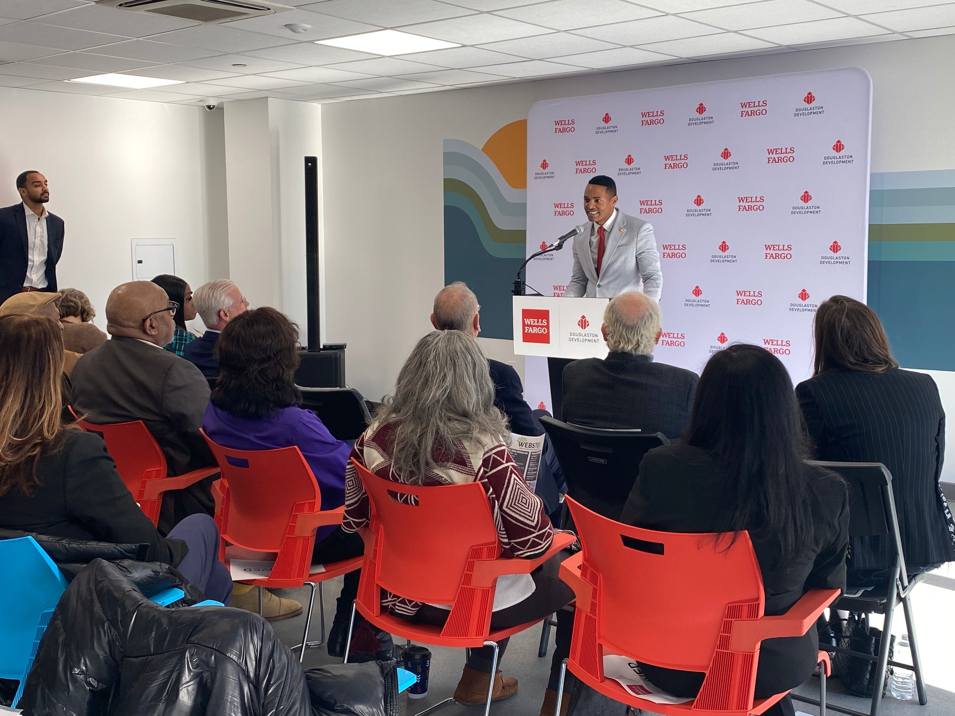 Wells Fargo donates grocery gift cards to seniors at Webster Avenue ...