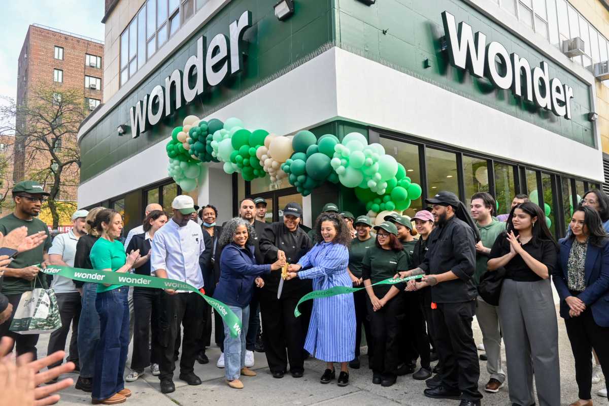 Wonder, popular digital food hall, opens first location in the Bronx ...